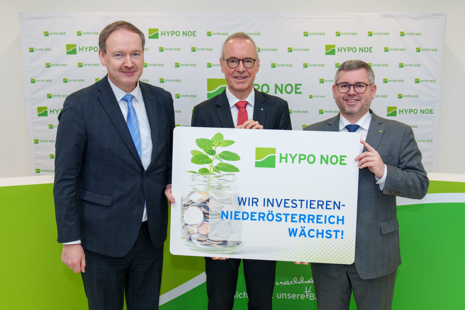 Studie zeigt: Ökonomischer Fußabdruck der HYPO NOE schafft Mehrwert für ...